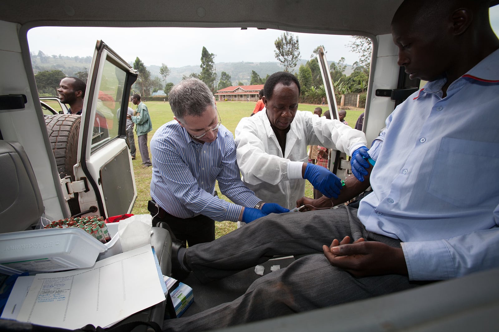 Medical communities combat tropical diseases — In The Field | In The Field